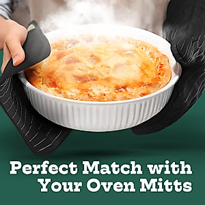 Big Red House Silicone Pot Holders, Heat Resistant Kitchen Protectors for Hot Pans and Baking, Professional Grade Cooking Mitts, Black, Set of 2