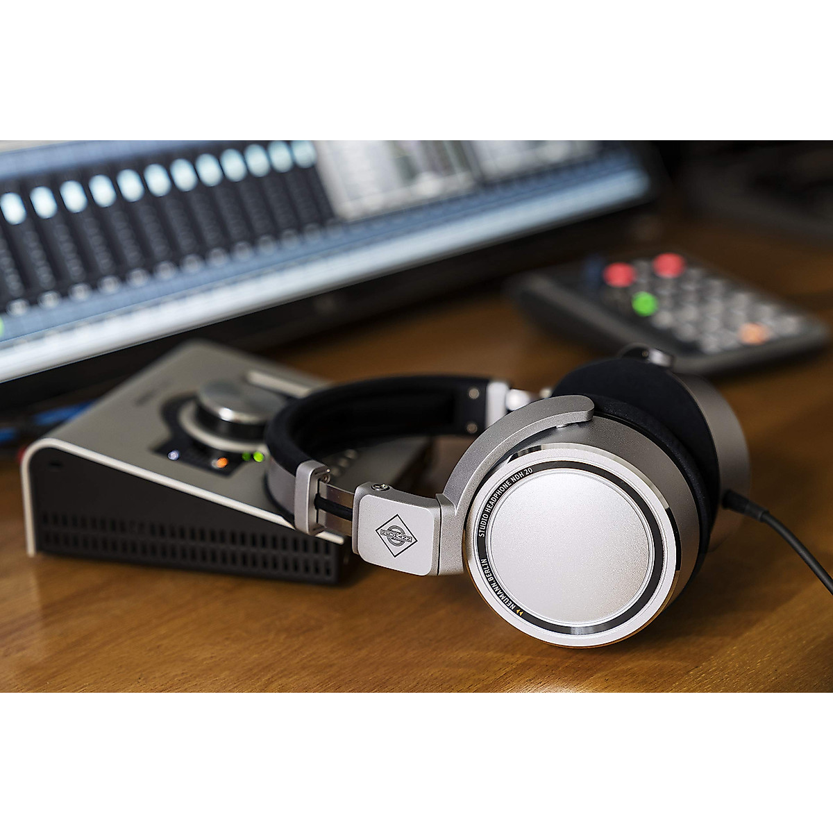 NDH 20 Studio Monitoring Headphones (Renewed)