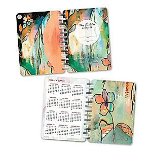 Creative Revolution 2022 - 2023 Weekly Planner: On-the-Go 17-Month Calendar with Pocket (Aug 2022 - Dec 2023, 5" x 7" closed)