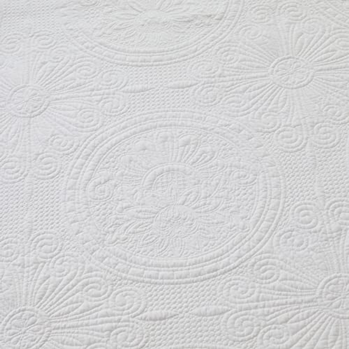 Brandream White Boho Sunflower Medallion Quilt Cotton Quilted Throw Blanket for Bed Couch Daybed 47 X 60 Inch Decorative Throw Blankets