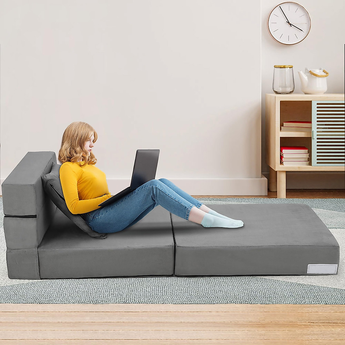 GarveeHome Folding Sofa Bed with Pillow, Convertible Sleeper Chair, Modern Futon Floor Couch, Foldable Memory Foam Chair Bed, Lazy Guest Bed for Living Room, Home Office, Gray