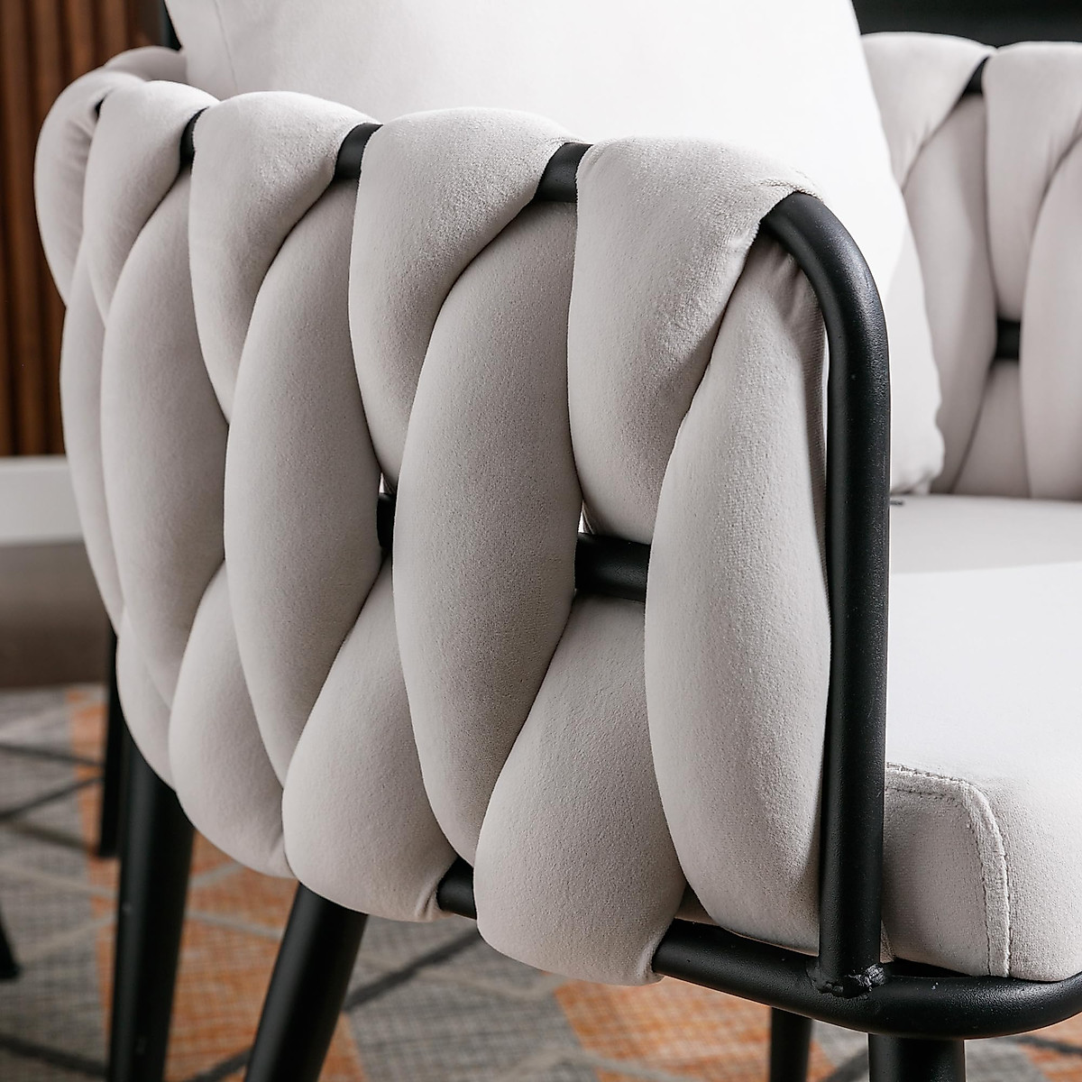 Gecheer Pure Ivory Modern Velvet Dining Chairs Set of 2 Hand Weaving Accent Chairs Living Room Chairs Upholstered Side Chair with Black Metal Legs for Dining Room Kitchen Vanity Living Room