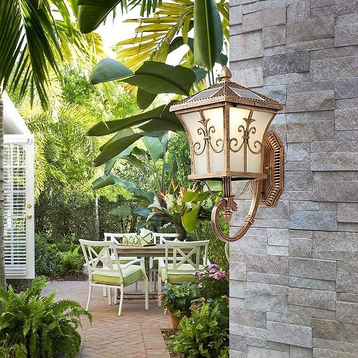 Solar Power Hanging Cylinder Lanterns LED Landscape Path Outdoor Decorative Chandelier Light Waterproof Warm White LED Light for Home Garden Path Courtyard