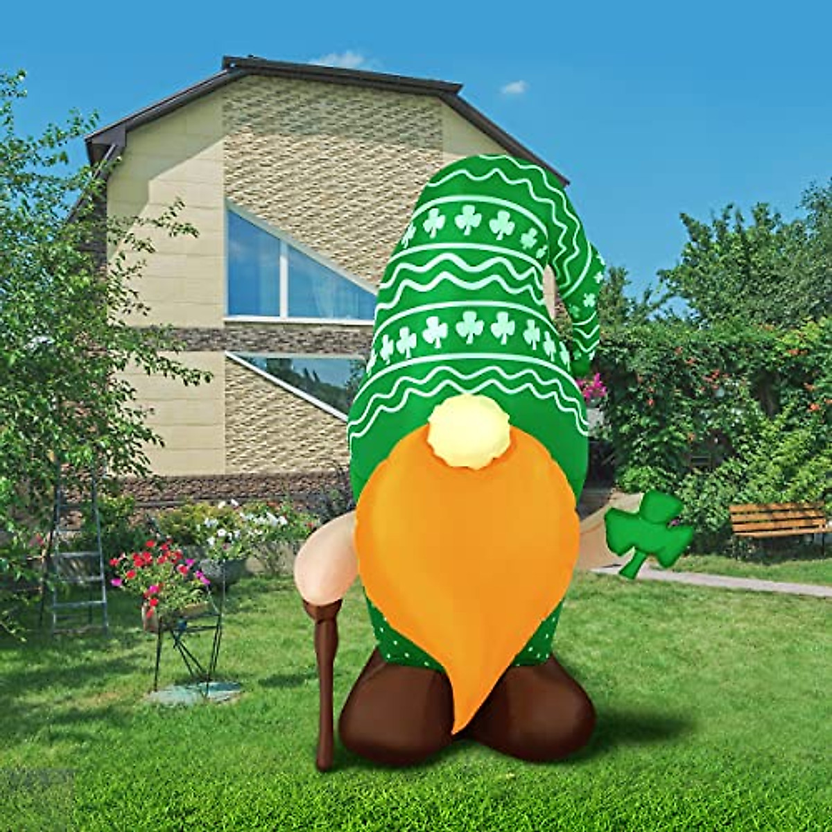 Inflatable St Patricks Decorations 7FT Blow Up Leprechaun with Walking Stick Inflatable Green Hat Elf Holding Shamrocks for Irish Day Yard Decoration Lucky Holiday Outdoor Clearance…