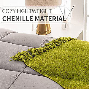 FRESHMINT Throw Blanket Soft Fluffy Chenille with Decorative Tassel Fringe for Home Decor Sofa Couch Bed Gift 60 x 50 Inch, Green