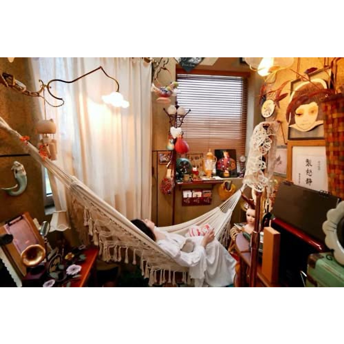 Outdoor Hammock 2 Person Large Brazilian Hammocks Canvas Cotton Indoor Hammock for Bedroom Patio Porch Garden Backyard Lounging Outdoor w/Handwoven Macramé Fringe Tassels