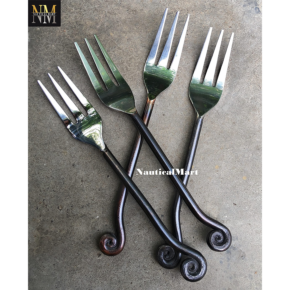 Treble Chef 7 1/2" Salad Fork (Set of Four) Medieval Twisted Dining Hall Eating/Feasting Utensils Set Functional Fork Cutlery For Family Dinner/Hotel/Restaurant Eating Set For Carrying