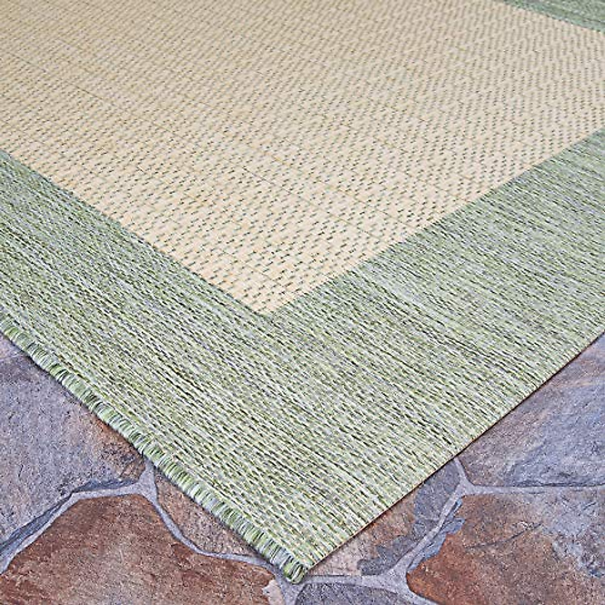 Couristan Recife Checkered Field Indoor/Outdoor Area Rug, 3'9" x 5'5", Natural-Green