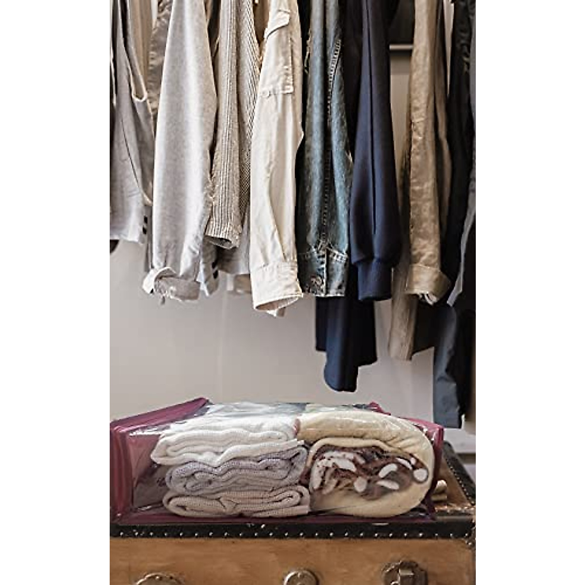 ANVI HOME Clear Vinyl Zippered Storage Bags with Handle 15x18x6 Inch Pack of 12 for Blanket, Linen, Sweater, Bed Sheet, Quilt, Clothes, Pillow, Comforter, Foldable