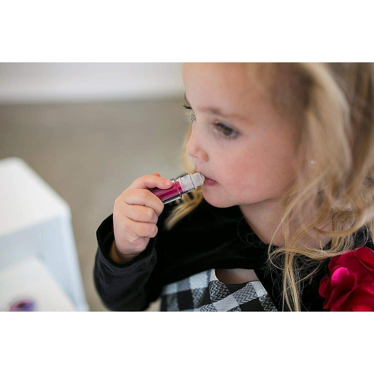 Mini-Play Makeup Clutch Pink Purse & Kids Pretend Makeup Kit