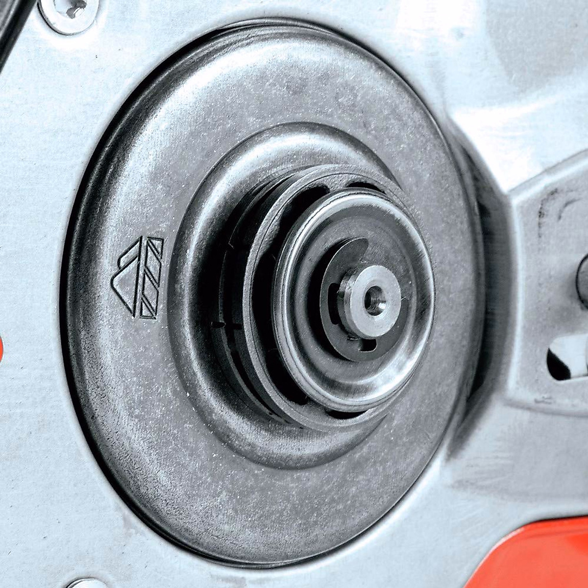 Makita EA5000PRFL 20" 50 cc Chain Saw