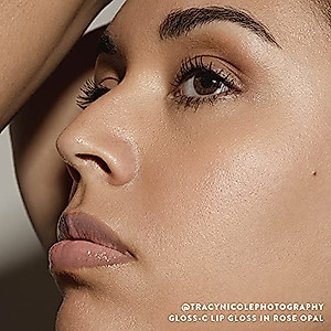 Honest Beauty Gloss-C Lip Gloss, Rose Opal with Coconut Oil + Jojoba Seed Oil| EWG Certified + Dermatologist Tested & Vegan + Cruelty free | 0.33 fl. Oz