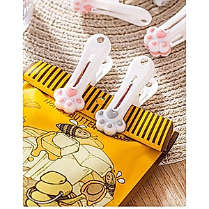 Clothespins Plastic Clothes Pins Heavy Duty Outdoor for Hanging Clothes, Traceless Clothes Pegs, chip Clips, Plastic Sealing Clip, Snack Bags Clips with Cute Cat Claw Pattern