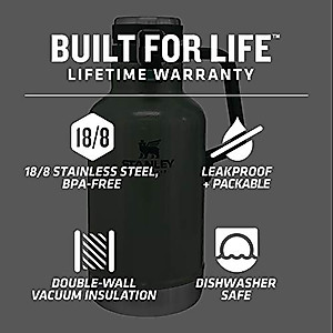 Stanley Classic Vacuum Growler, 64 oz Capacity, Stainless Steel, Hammertone Green (10-01941-063)