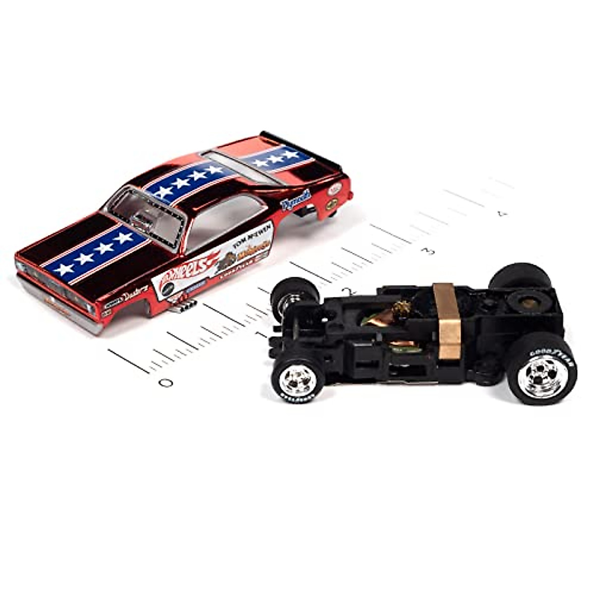 Auto World 4Gear R26 Tom The Mongoose McEwen - 1970 Plymouth Duster HO Scale Slot Car