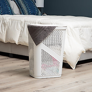 Mind Reader 60L Slim Laundry Hamper, Clothes Basket, Lid, Ventilated, Plastic, 17.25"L x 13.75"W x 23.5"H, White