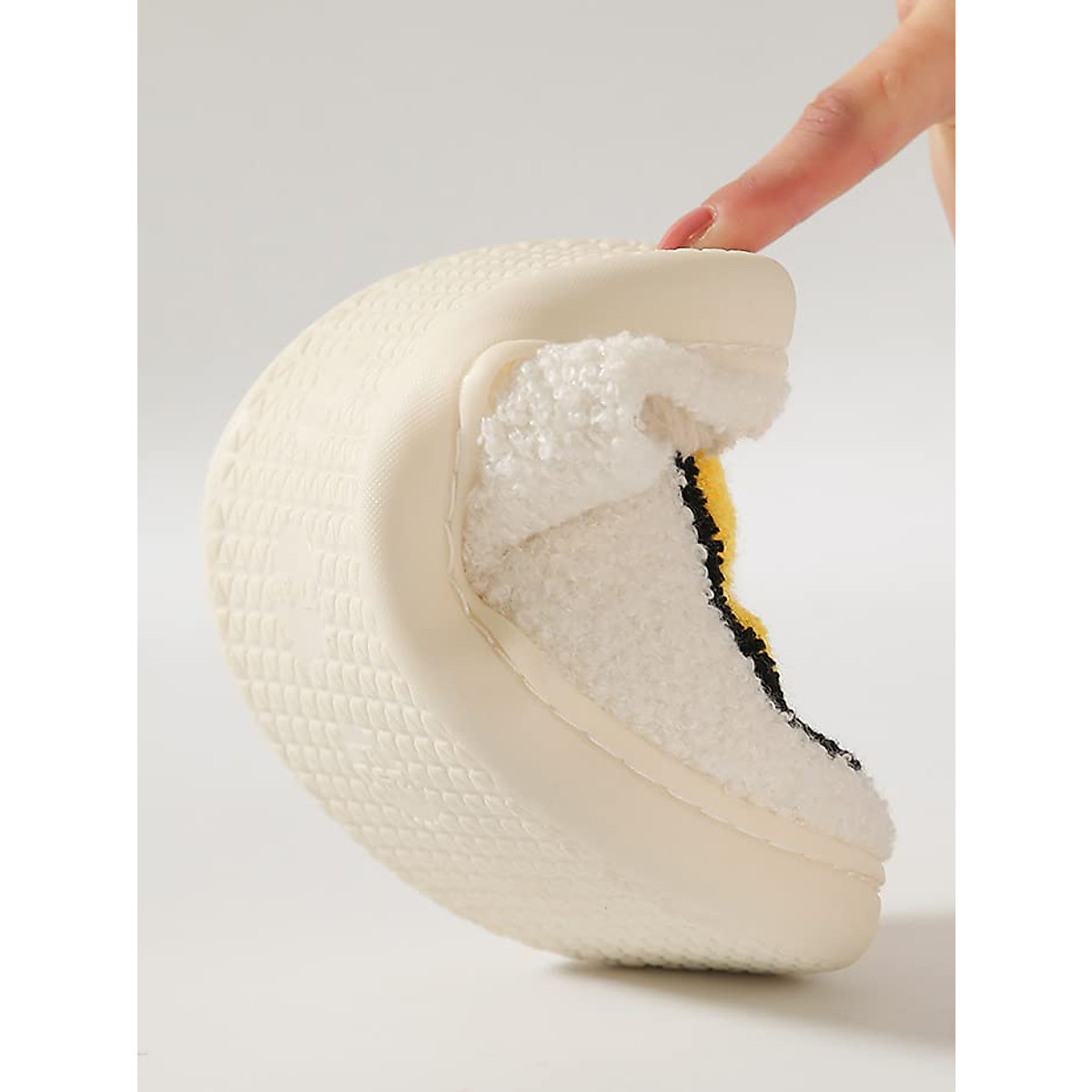 Happy Face Slippers for Women Soft Plush Comfy Warm Couples Slides Home Slippers Non-Slip Flat Slipper for Indoor Outdoor