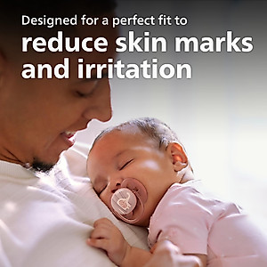 Philips Avent Ultra Soft Pacifier - 4 x Soft and Flexible Baby Pacifiers for Babies Aged 0-6 Months, BPA Free with Sterilizer Carry Case, SCF091/24