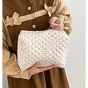 TYFLOVE Kawaii Cotton Makeup Bag Large Travel Cosmetic Bag Aesthetic Floral Makeup Pouch Coquette Quilted Toiletry Bag for Women (B-Beige Floral)
