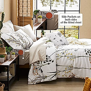 CASAAGUSTO King Comforter Set 8 PCS White & Green Dandelion Plant Comforter Set with Flowers Leaves Pattern Soft Seersucker Design All Season Microfiber Bedding Set with Decor Pillow (102"X90")