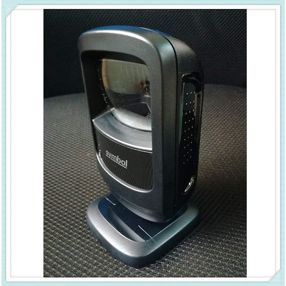 Symbol Zebra Motorola DS9208-SR4NNU21Z Kit includes DS9208-SR00004NNWW, USB Cable (Renewed)