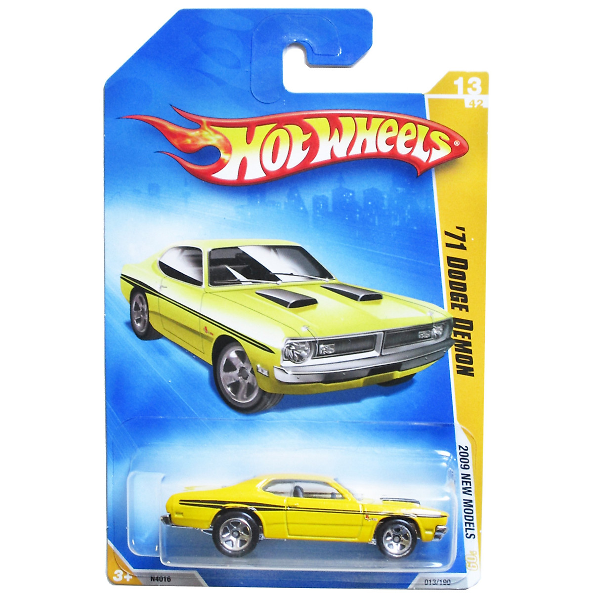 HOT WHEELS 2009 NEW MODELS 13/42 '71 DODGE DEMON YELLOW WITH BLACK STRIPES 013/190