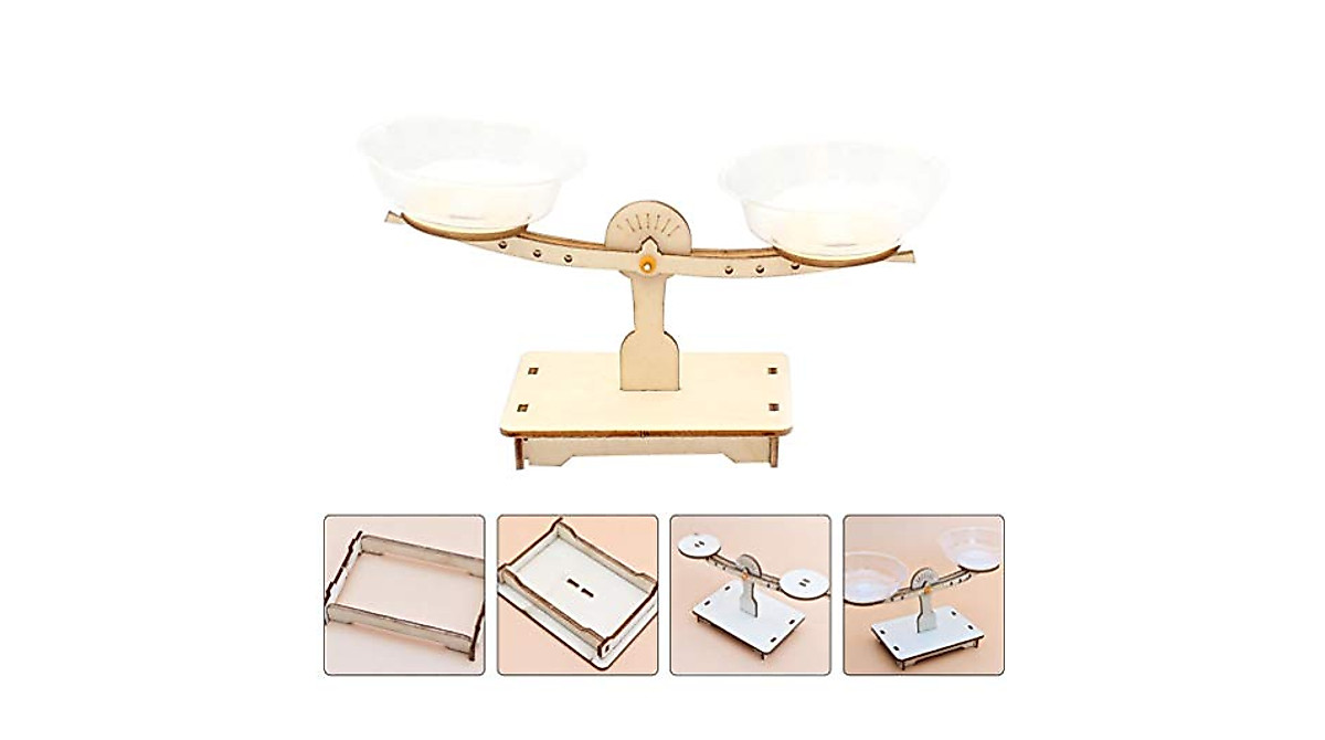 Baluue Wooden Balance Scale Toy - Montessori Learning Tool