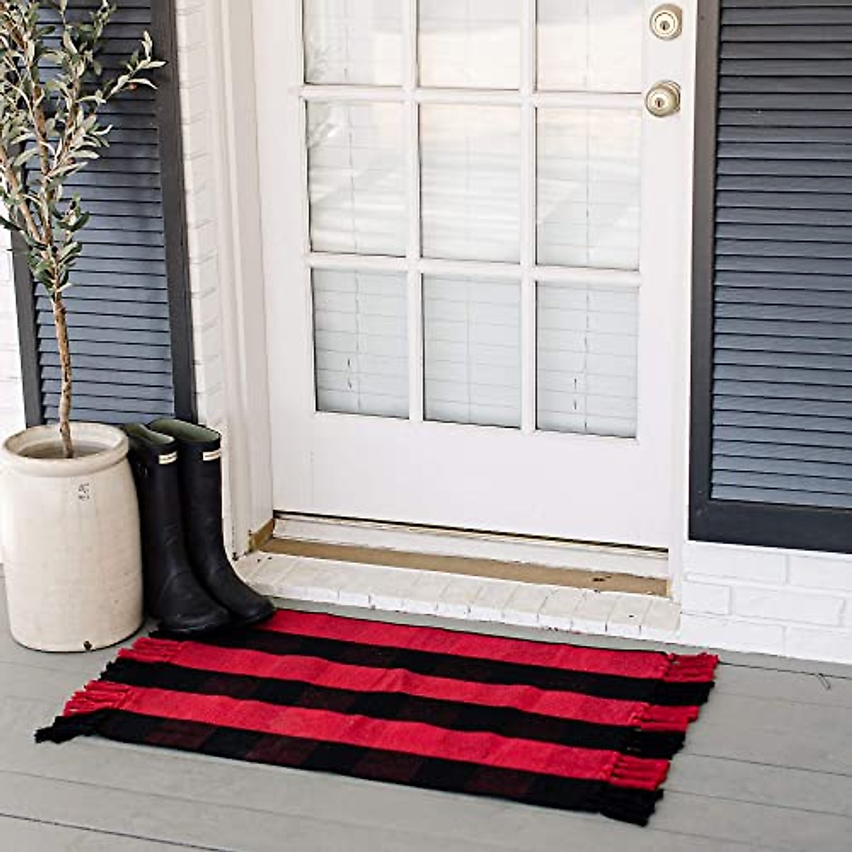 Red and Black Buffalo Plaid Rug I Machine Washable Front Door Mat | Farmhouse Rug 41” x 23” Buffalo Plaid Decor I Red Rug | Christmas Rug
