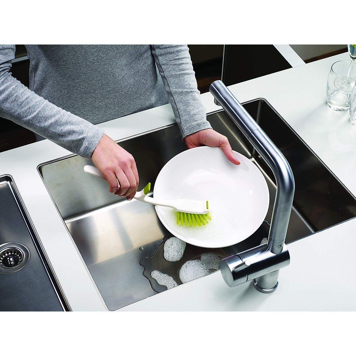 Joseph Joseph 85026 Edge Dish Brush with Integrated Sink Rest, Gray