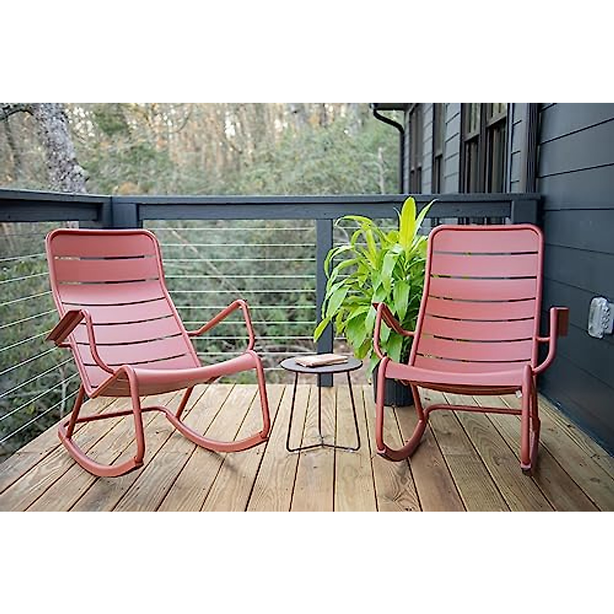 Fermob - Cocotte Occasional Table - Modern Steel Side Table for Playful Living Spaces - Lightweight & Moveable - H 13.5in - Acapulco Blue