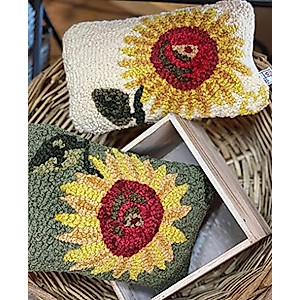 Chandler 4 Corners Artist-Designed Sunflower Hand-Hooked Wool Decorative Throw Pillow (8” x 12”)