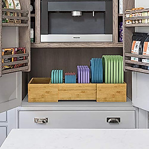 Retro Shaw Expandable Bamboo Food Container Lid Organizer, Lid Organizer for Cabinet, Adjustable Lid Organizer for Plastic Lids and Covers Storage, Lid Organizer Rack with Adjustable Dividers