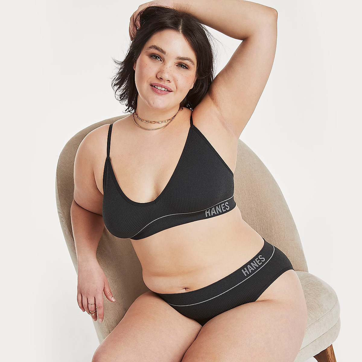 Hanes Women's Originals Seamless Triangle Bralette, Soft Ribbed Bra, ComfortFlex Fit, Black, Large