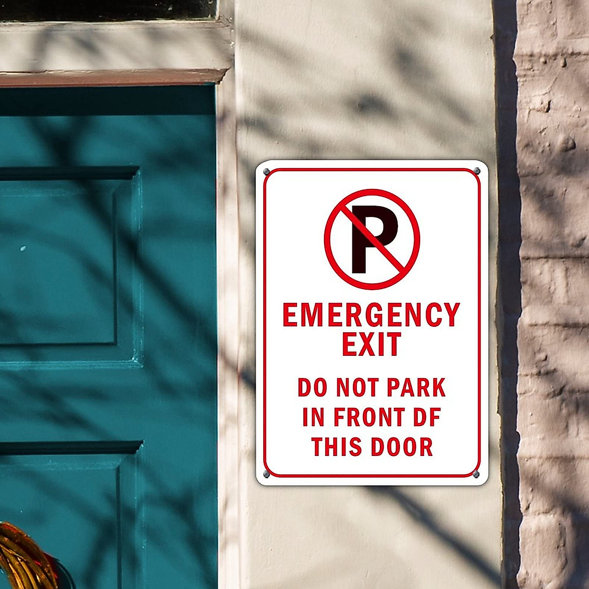 Emergency Exit Do Not Park in Front of This Door Aluminum Sign Durable Warning Wall Tin Sign Weather Resistant UV Protected Rust Free Aluminum Metal Wall Sign Decoration For Home Gate 14x10in