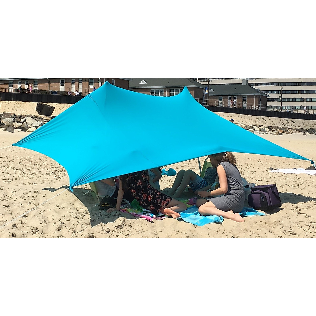 eZthings® UV Light Sun shade Protection Beach Shelters - Lightweight Tent Canopy with Sandbag Anchors (Light Blue, 7.5 x 7.5 ft - 6 ft Tall)