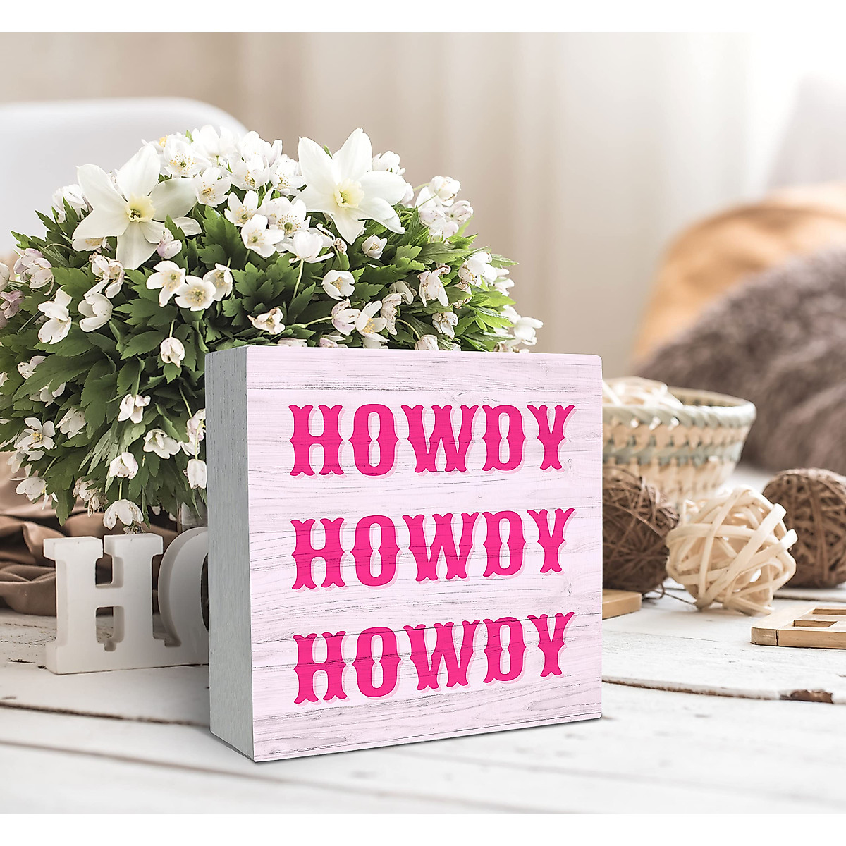 SRADMO Hot Pink Howdy Preppy Wood Box Sign Desk Decor，Pink Preppy Cowgirl Wooden Block Box Sign Decoration For Western Home Office Dorm Wall Shelf Table Decor