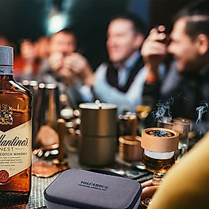 VOLCAROCK Wooden Cocktail Smoker, Home Bartender Kit with Carry Case, Torch Included, Wood Chip Infuser Smoker, Ideal Father's Day Gift, Luxury Bar Set for Old Fashioned, Whiskey, Manhattan and More