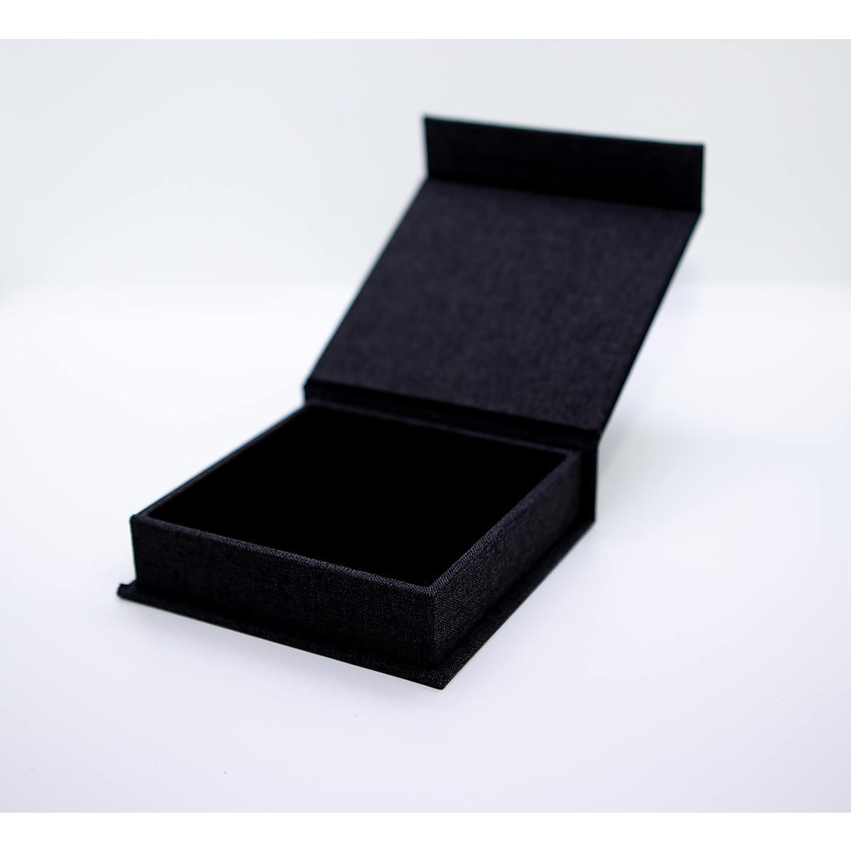 VeryVanessa USB Flash Drive Box with Photo (Black)