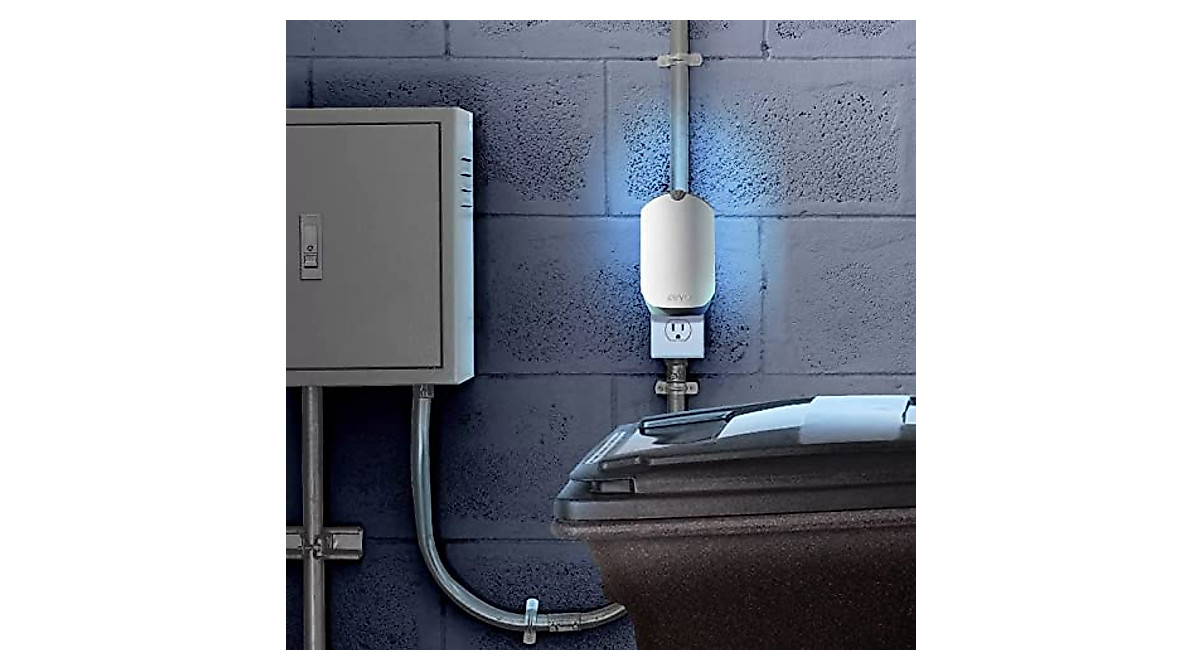 Zevo Electric Flying Insect Trap Kit - A Chemical-Free Solution