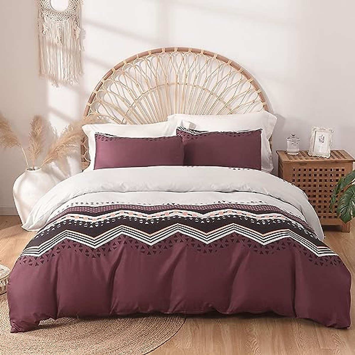 Lekesky Red Duvet Cover Queen, Soft Boho Aztec Striped Bohemian Bedding Duvet Cover Set with Zipper Closure Corner Ties (No Comforter)