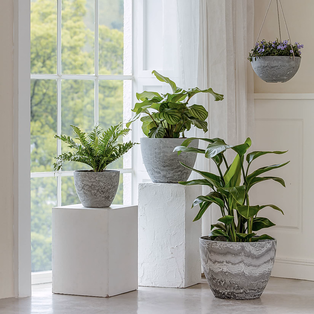 LA JOLIE MUSE Flower Pots Outdoor Garden Planters, Indoor Plant Pots with Drainage Holes, Plastic, Marble Pattern Grey, Set 2 (8.6 + 7.5 Inch)