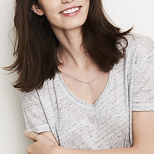 IEFSHINY Elephant Gifts Elephant Necklaces for Women, A Good Luck Elephant Love Heart Pendant Necklace Lucky Elephant Jewelry for Women Girls Friends