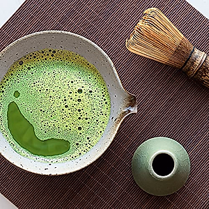 ELITEA Matcha Green Tea Bowl Chawan with Spout Pottery Clay Large