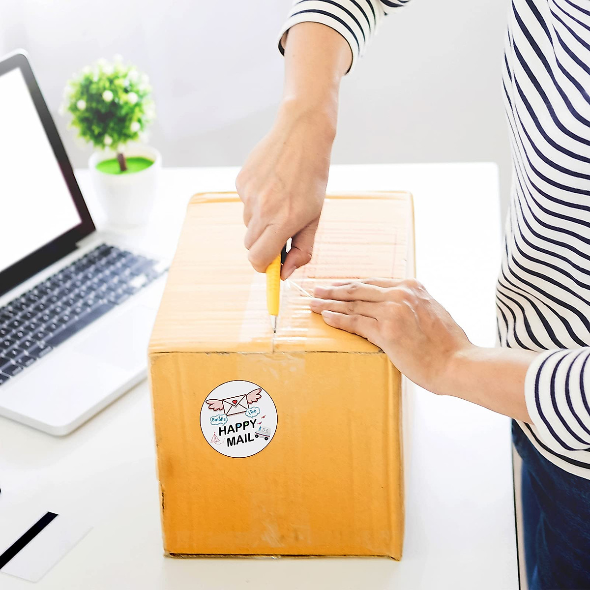 1200 PCS Smells Like Happy Mail Stickers, TNE Creator 2 Pack 1.5 Inch Happy Mail Labels Small Shop Stickers Thank You Customer Sticker Labels for Small Businesses Packaging Sticker, Handmade Sticker