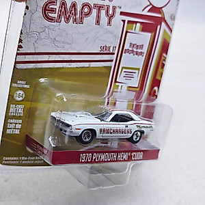 Green Light - 41170-D - Model 1970 Ply Mouth Hemi ‘Cuda - 7cm Scale 1/64