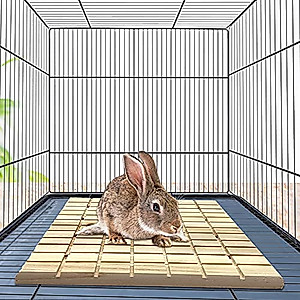 Bunny Wooden Mat Scratch Board Foot Pad,Rabbit Digging Platform Toys,Claws Scratching Board for Guinea Pig,Rabbits,Rat and Other Small Animals
