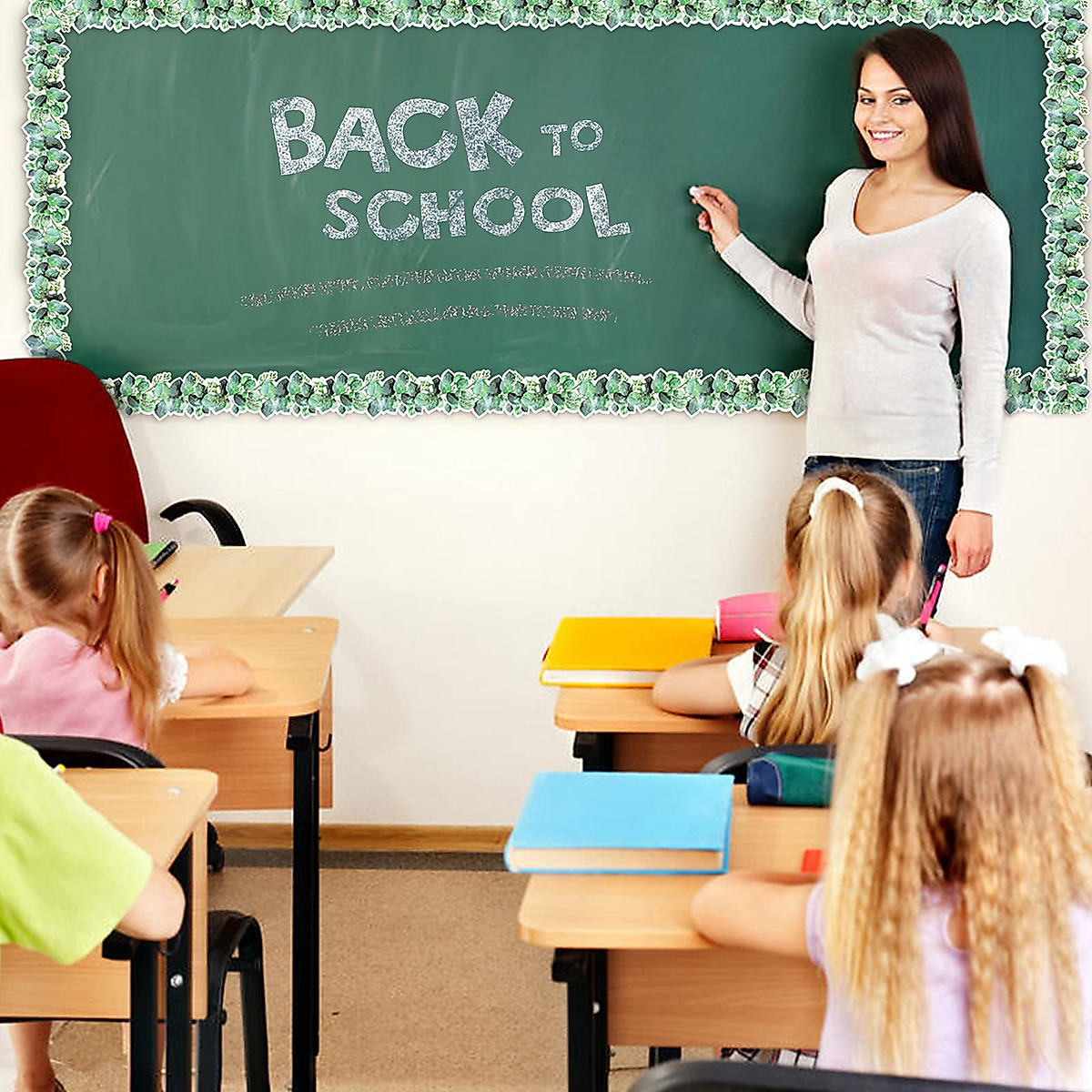 49ft Eucalyptus Die-Cut Border Trim Bulletin Board Classroom Border Trim Eucalyptus Themed Border Sticker for Photo Wall Bulletin Boards Desks Display Home and School Decorations Green