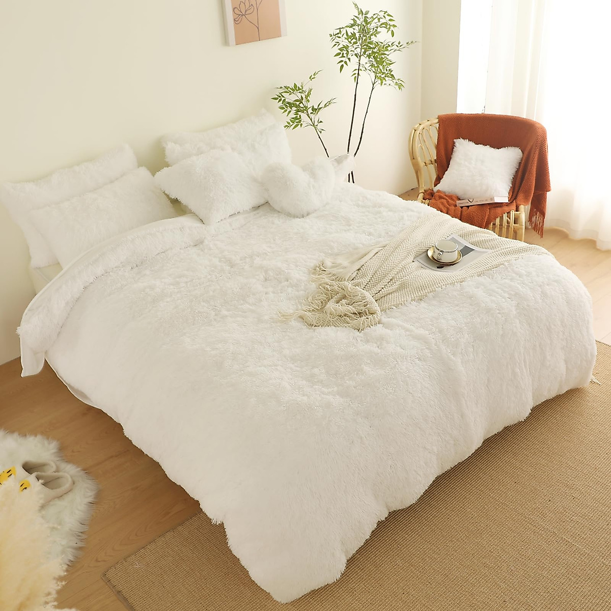HAIHUA Faux Fur Plush White Comforter Cover Queen Set 9 Pieces，Shaggy Luxury White Bedding Set, Soft Fluffy Bed Sets Full Queen with Duvet Cover and Sheets (White, Full/Queen)