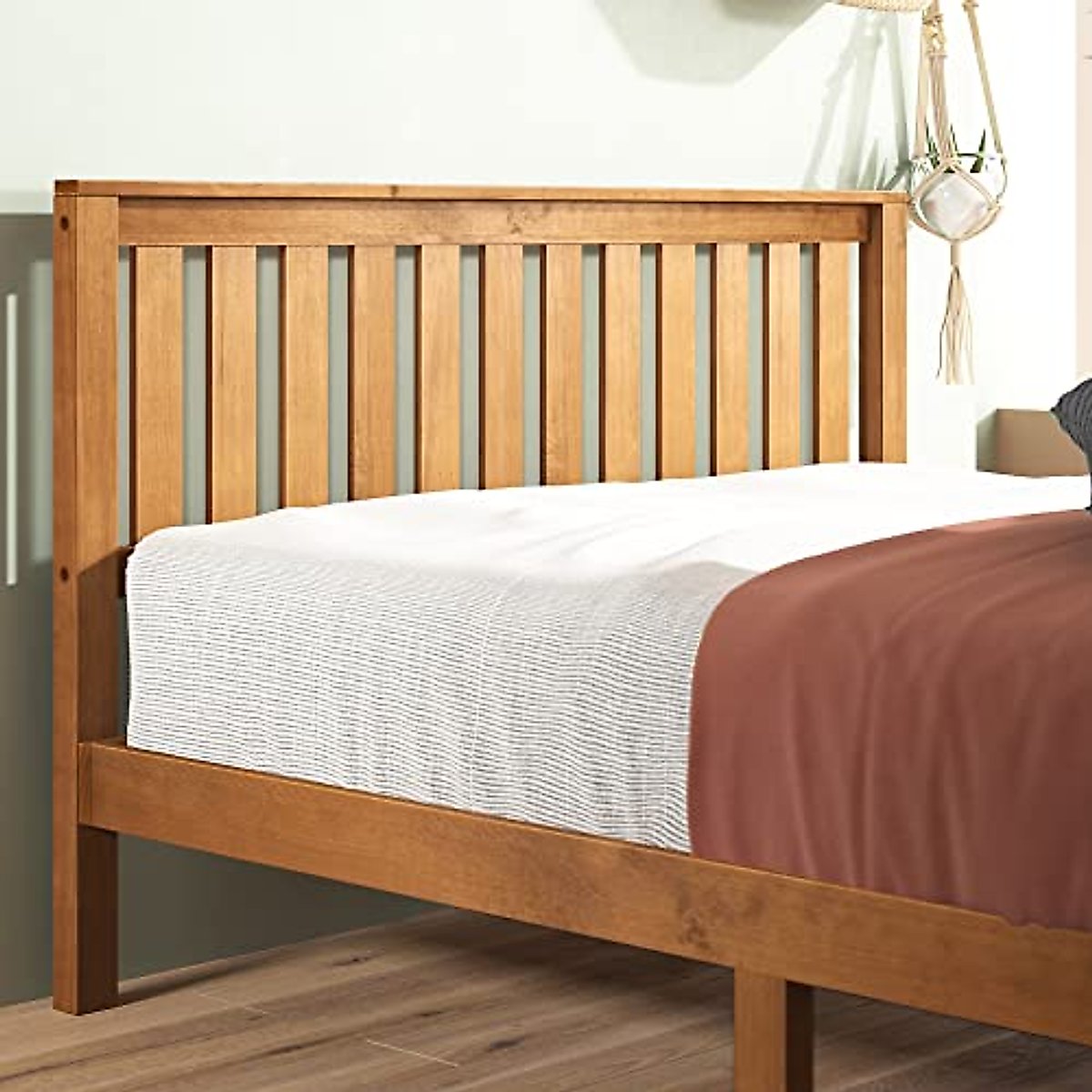 ZINUS Alexia Wood Platform Bed Frame with headboard / Solid Wood Foundation with Wood Slat Support / No Box Spring Needed / Easy Assembly, Rustic Pine, Twin