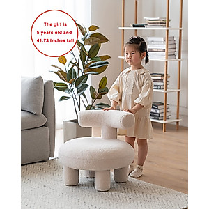 LUGSHIREE Ottoman Pouf Boucle Chair,Small Upholstered Tufted Foot Stool Sheep Ottoman for Living Room Bedroom Home Decor(White)…